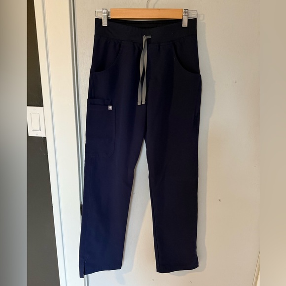 Figs | Pants & Jumpsuits | Figs Blue Cargo Pants With Relaxed Fit And ...